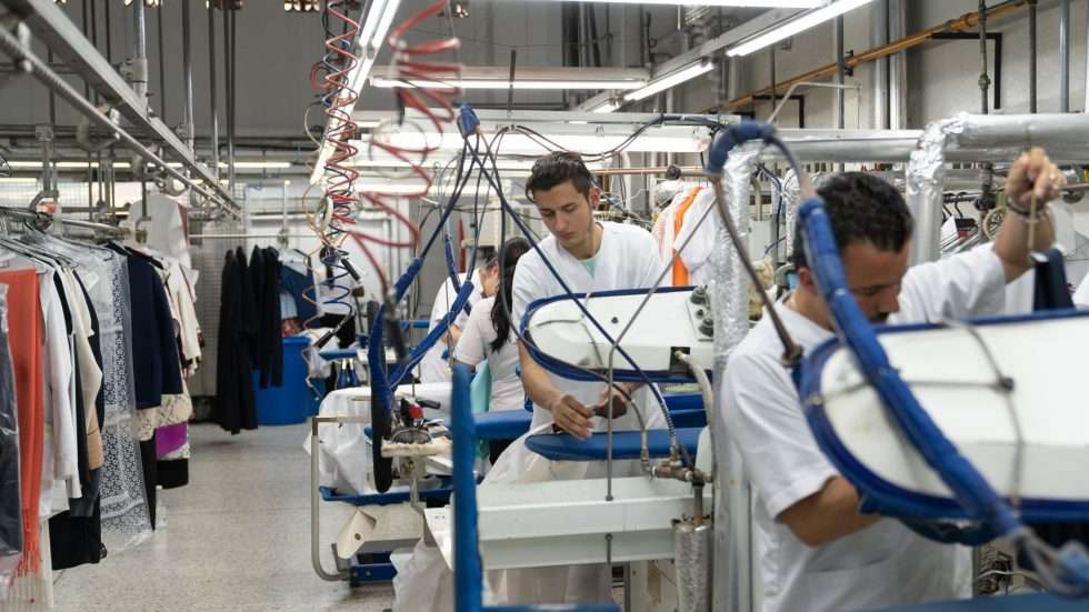 What Are Laundry Solutions and Types of Laundry Services?