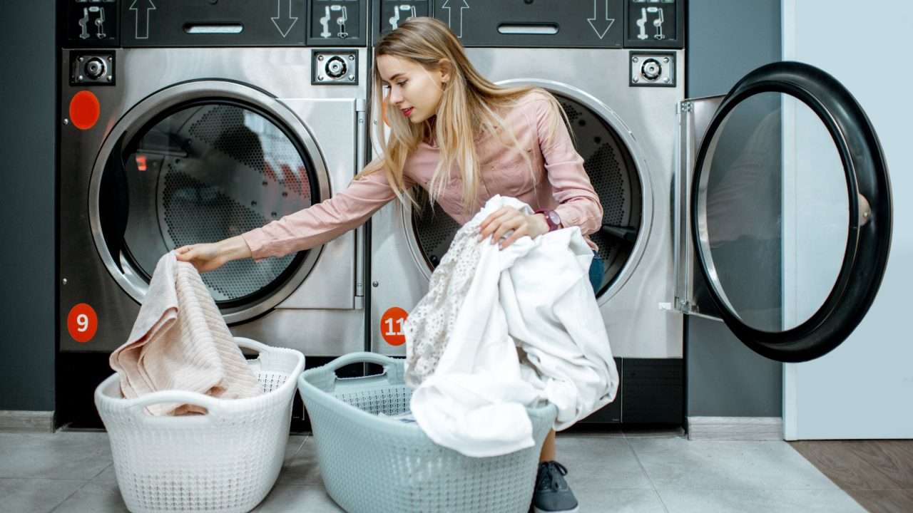 Stages of Laundry Process: Professional Laundry Services